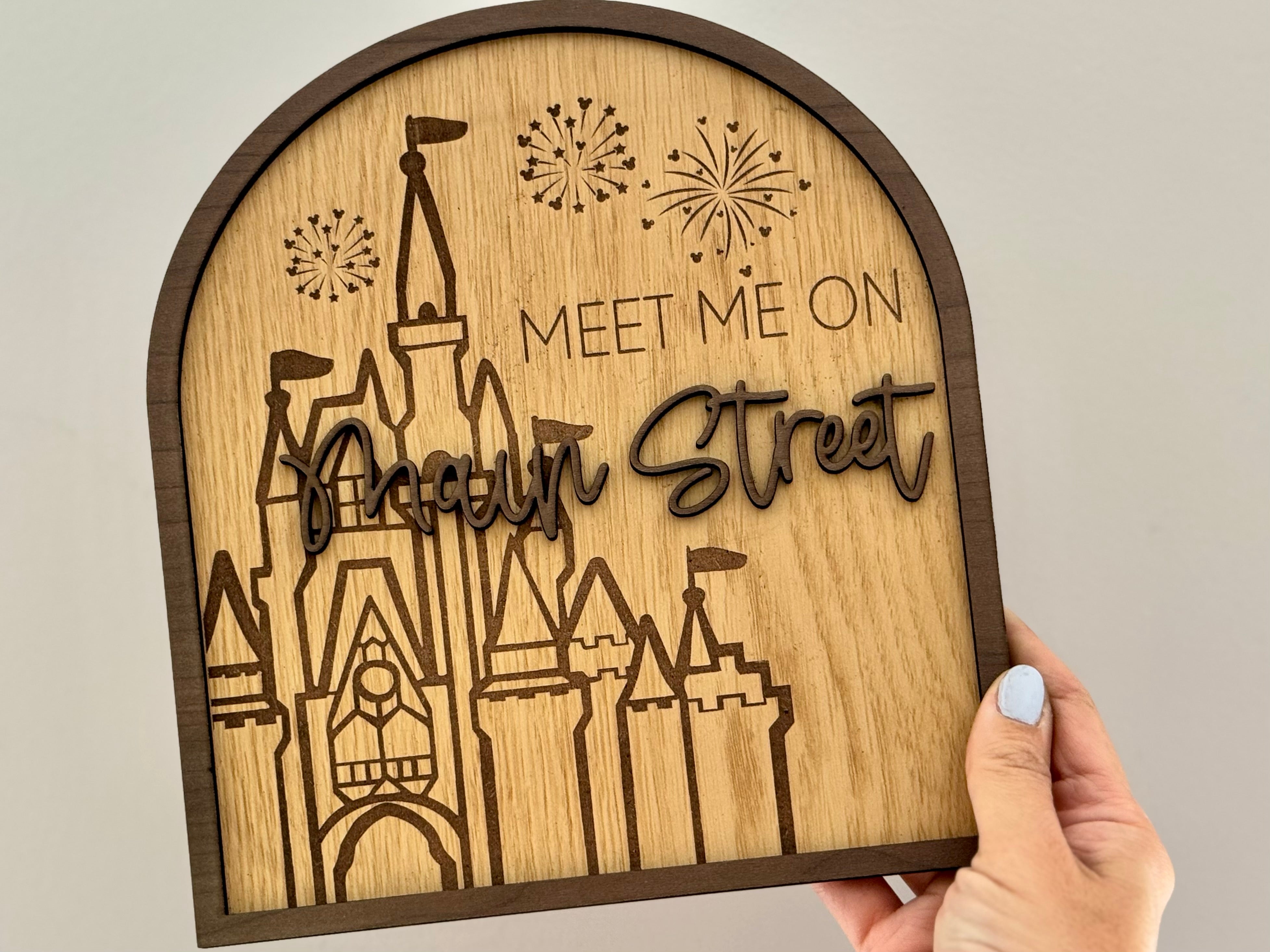 “Meet Me on Main Street” Castle Scene Decor – StrollingDownMain